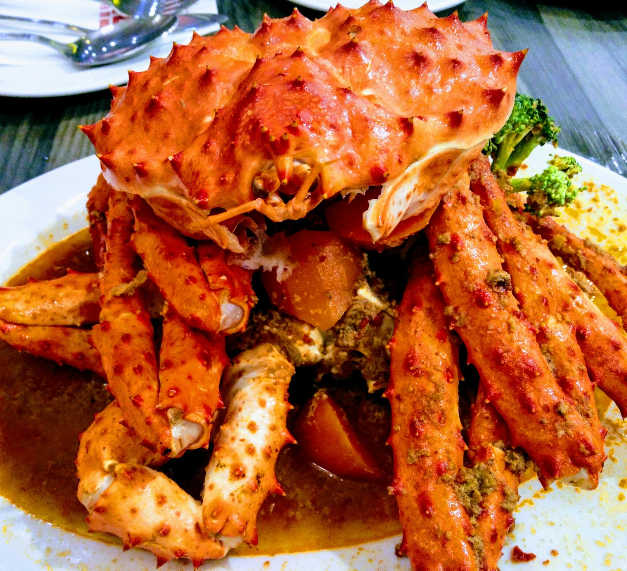 Is Crab Halal? Essential Hadiths and Quranic Insights